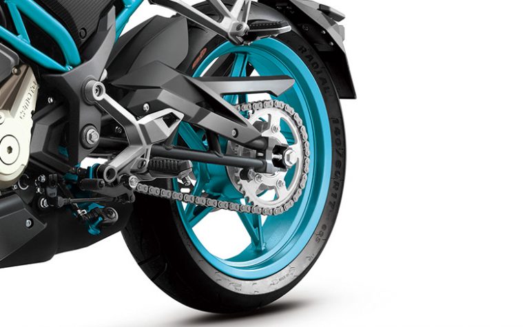 300NK – CFMOTO